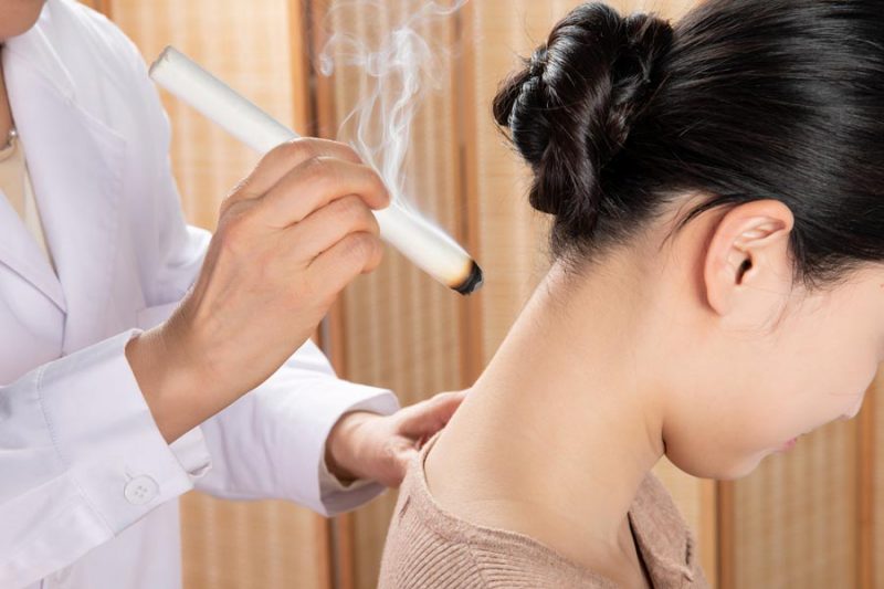 Moxibustion Treatment - Moxabio